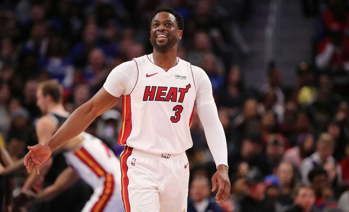 Dwayne Wade reveals why he played with a injured wrist because of ...