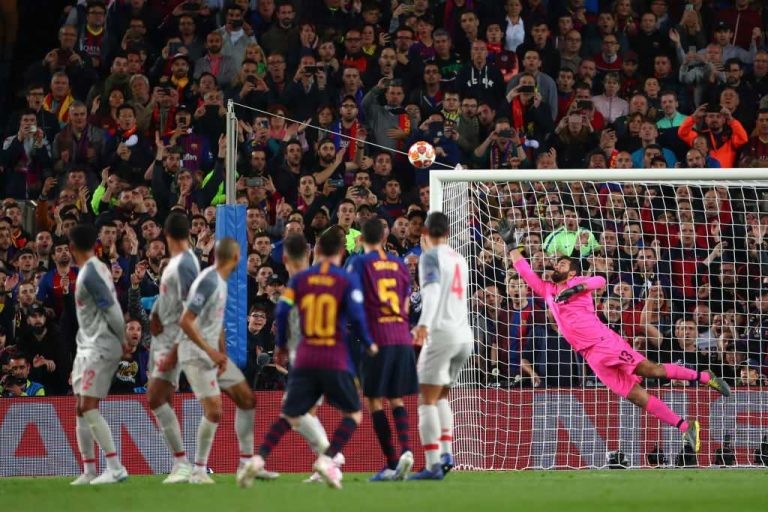 Lionel Messi freekick goal vs Liverpool: Watch Messi score incredible ...