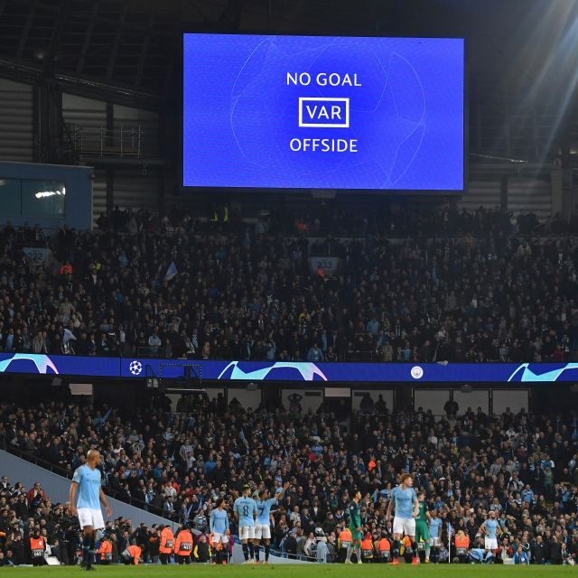 How VAR works in the Premier League? Rules, Changes, and how referees ...
