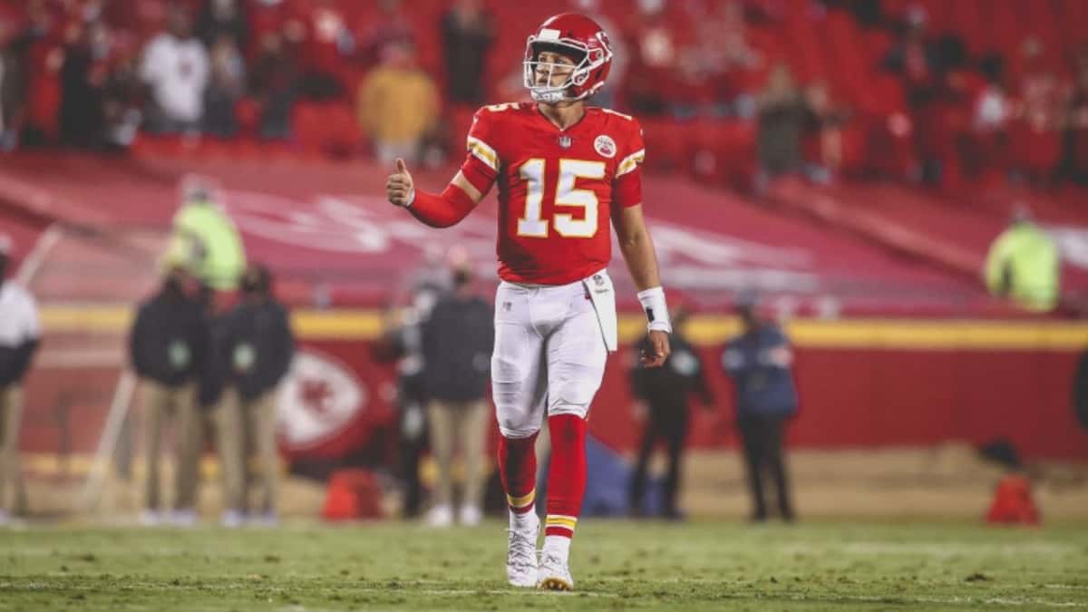 Chiefs Boo Moment of Unity: Mahomes, JJ Watt and Coaches React to the ...