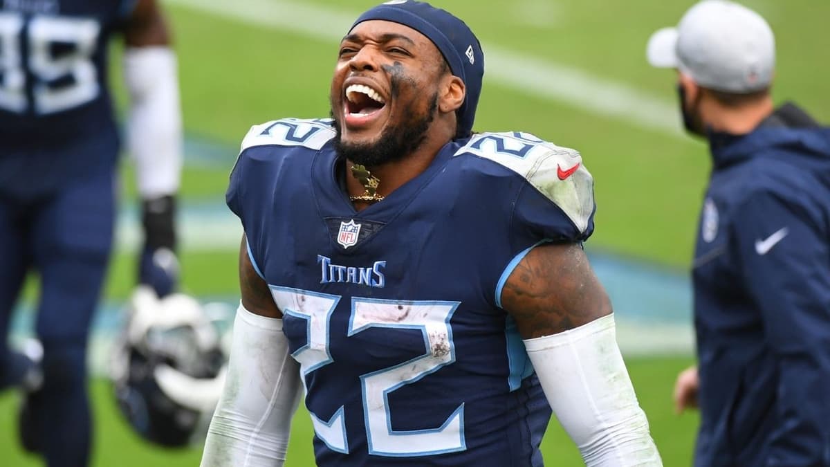 WATCH: 247lbs Derrick Henry's Insane Workout Includes One Legged Squats ...