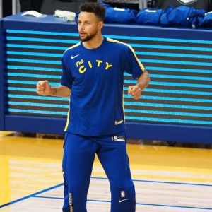 ‘Steph Curry uses sandbag weights below ribcage to lower heart rate ...
