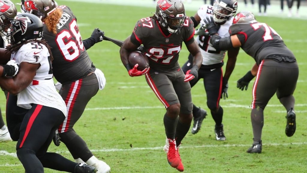 Ronald Jones II Archives - The SportsRush