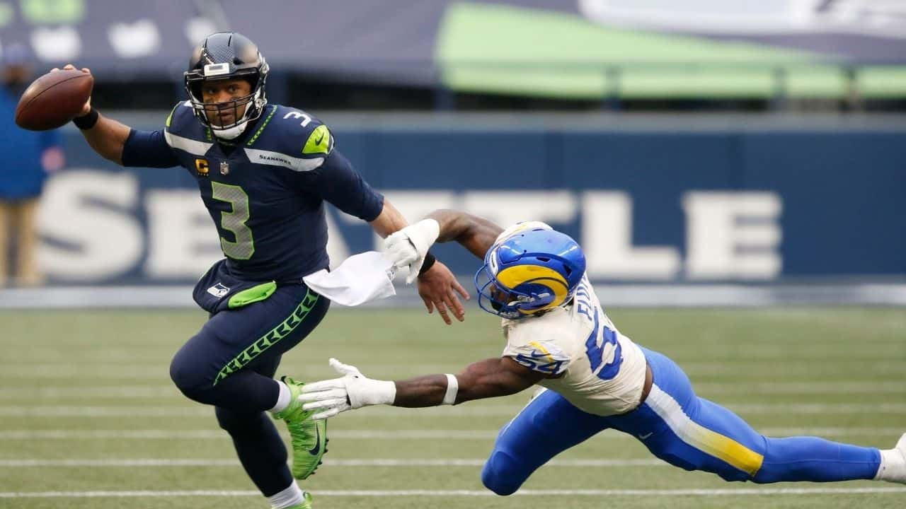 "Russell Wilson Is That Guy...The next 24 hours are fascinating for the ...
