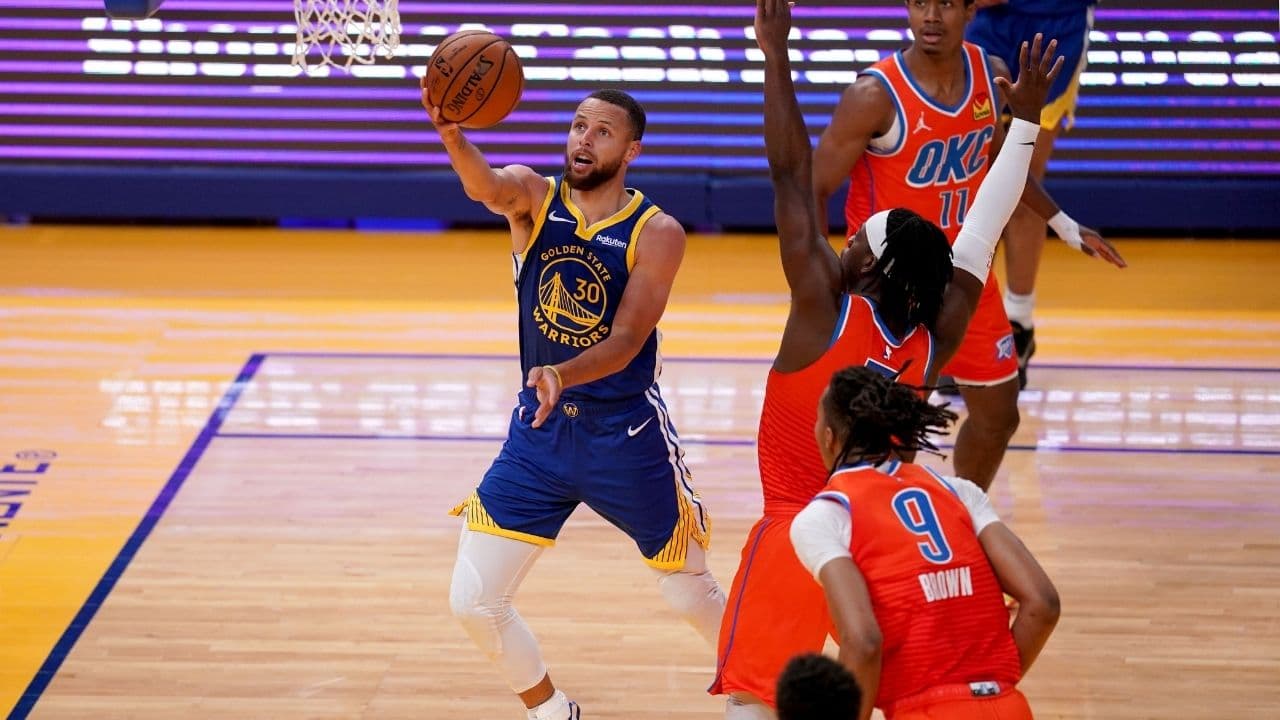 "Stephen Curry is harnessing his butt strength": NBA Fans can't believe ...