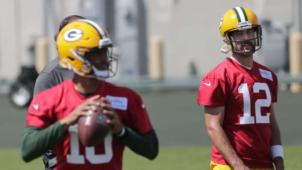 "Jordan Love Was So Fire That TE Coach Justin Outten Started Fanning ...