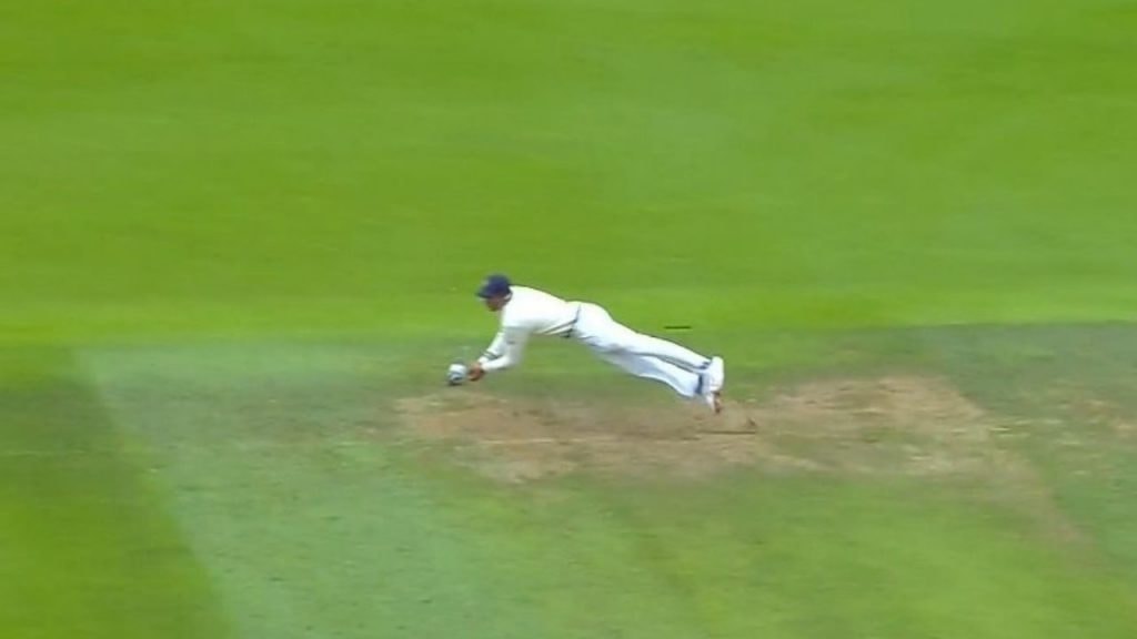 Shubman Gill catch vs New Zealand: Gill grabs incredible diving catch ...