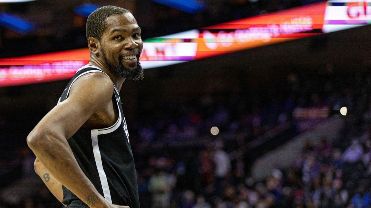 "Somebody call Torey Craig an ambulance": Kevin Durant's crossover on ...