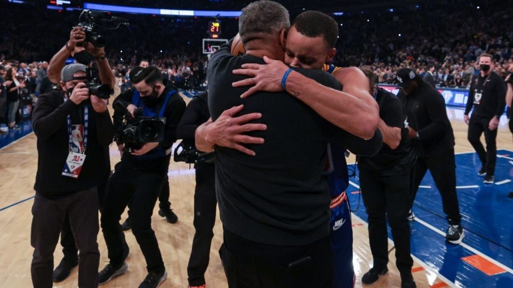 "I wear number 30 to pay homage to my dad, Dell Curry": Stephen Curry ...