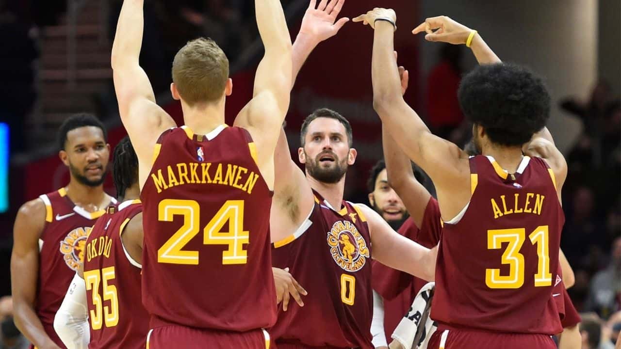 “How in the world is Kevin Love the 3rd shortest player on Cleveland’s ...