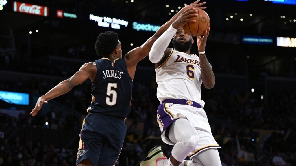 Most turnovers in NBA history : Are the Lakers' 15 turnovers most in ...