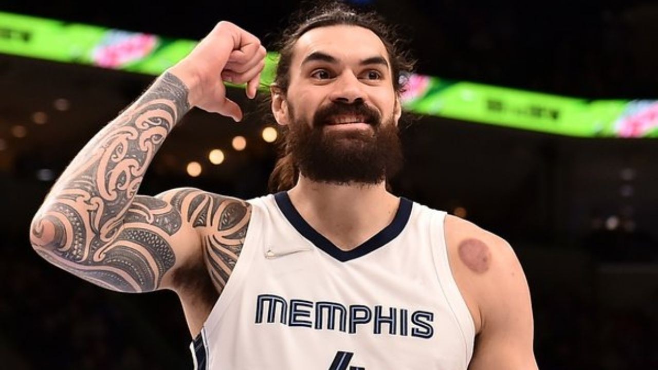 “That’s Aron Baynes disguised as Steven Adams trying to get back into ...