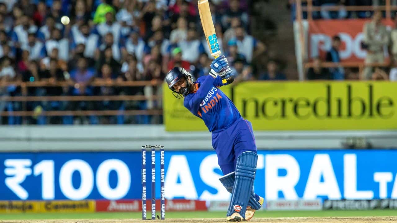 Dinesh Karthik captain: DK captaincy record in IPL and international ...