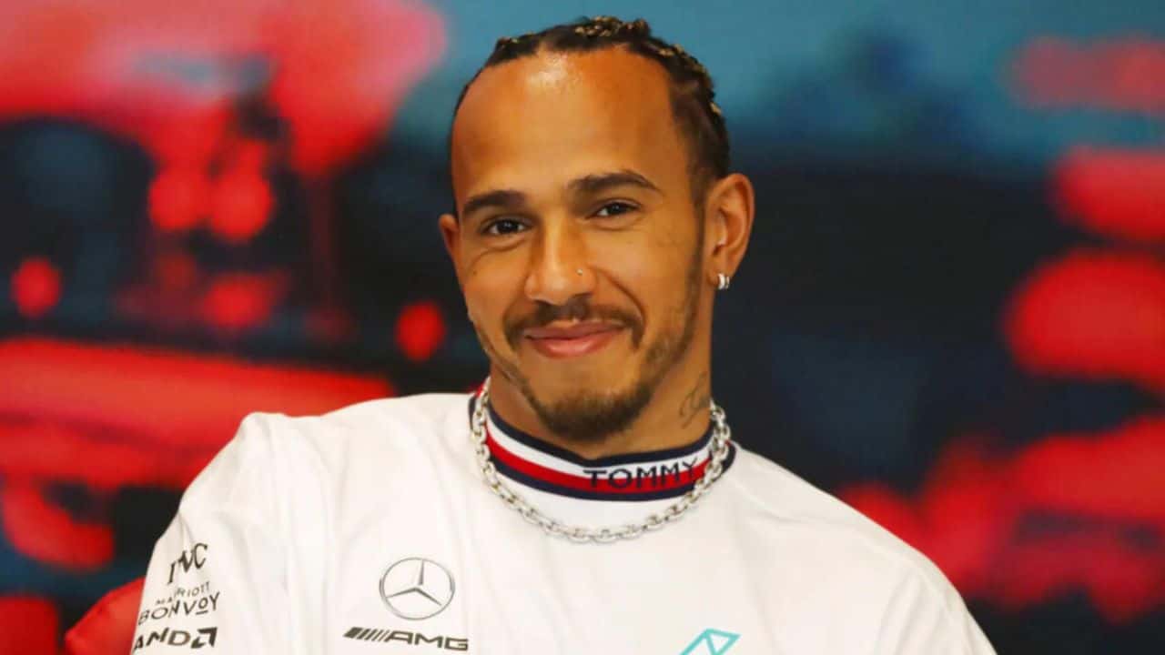 Lewis Hamilton is grateful that his friendship with 10 GP winner former ...