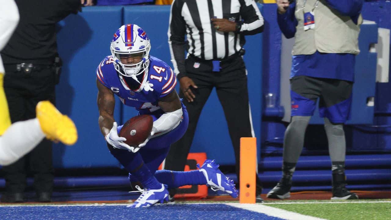 "I Don't Give a F#*k Who Started It, I Finished It": Stefon Diggs ...