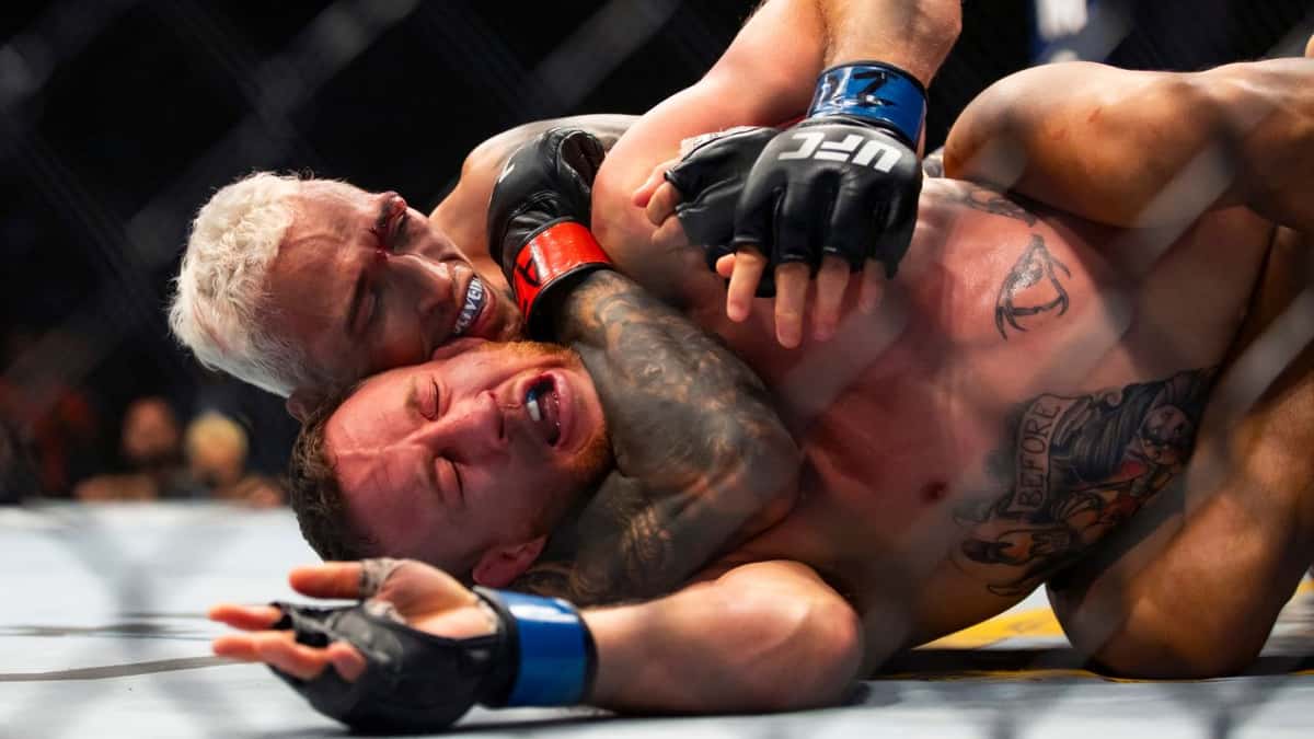 What Is Charles Oliveira’s Submission Record? - The SportsRush