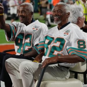 NFL Perfect Season: Relive Miami Dolphins' Perfect 1972 Season - The ...