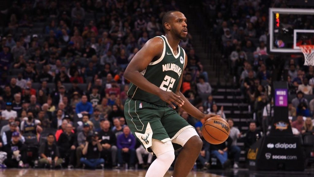 Is Khris Middleton Playing Tonight Against the 76ers? Will the Former ...