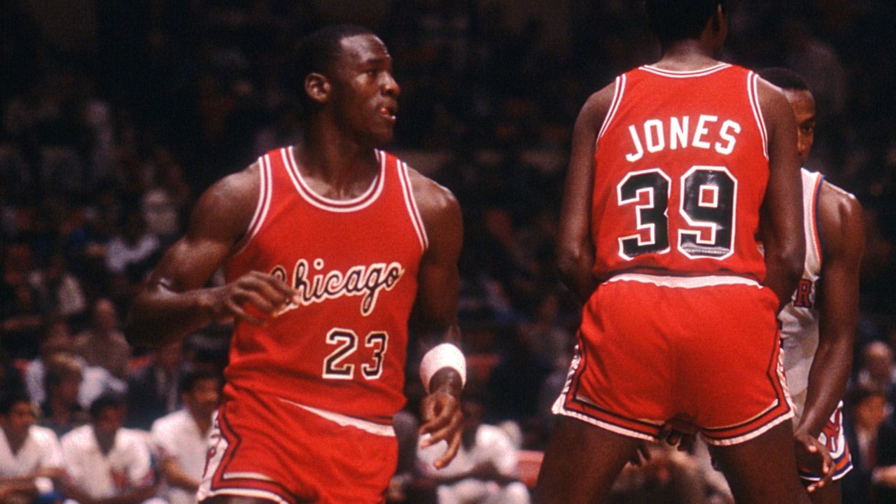 “Sold It for $468,000”: Michael Jordan’s Debut Game Saw 4763 Empty ...