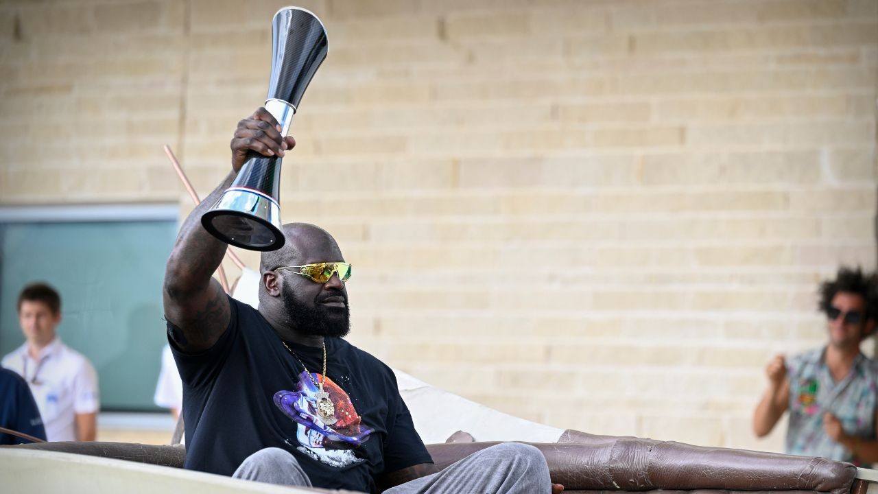 “I Know I Am Ugly”: ‘6 Pack Machine’ Shaquille O’Neal Uses the ‘Glen ...