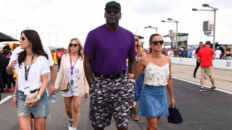 Michael Jordan, Who Has A $5 Million+ Divorce Clause With Yvette Prieto ...