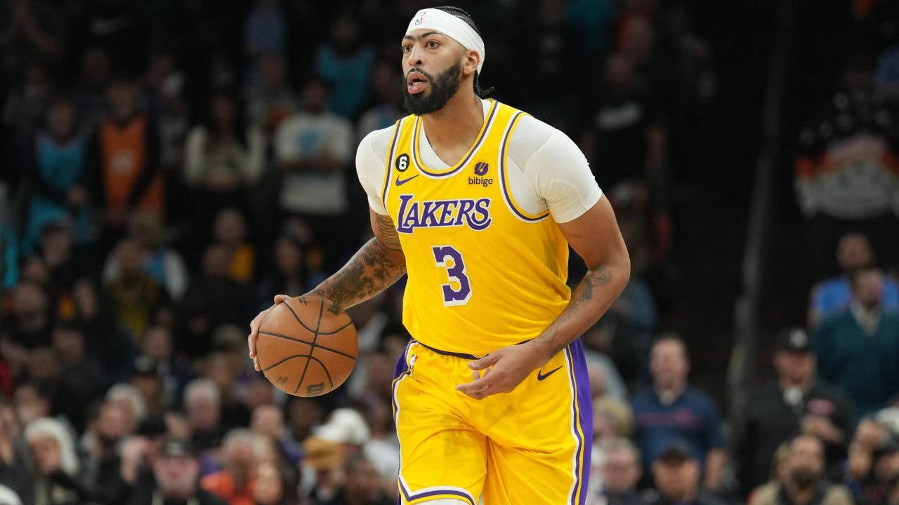 Anthony Davis Joins This $200 Million Rockets Legend by Breaking a 32 ...