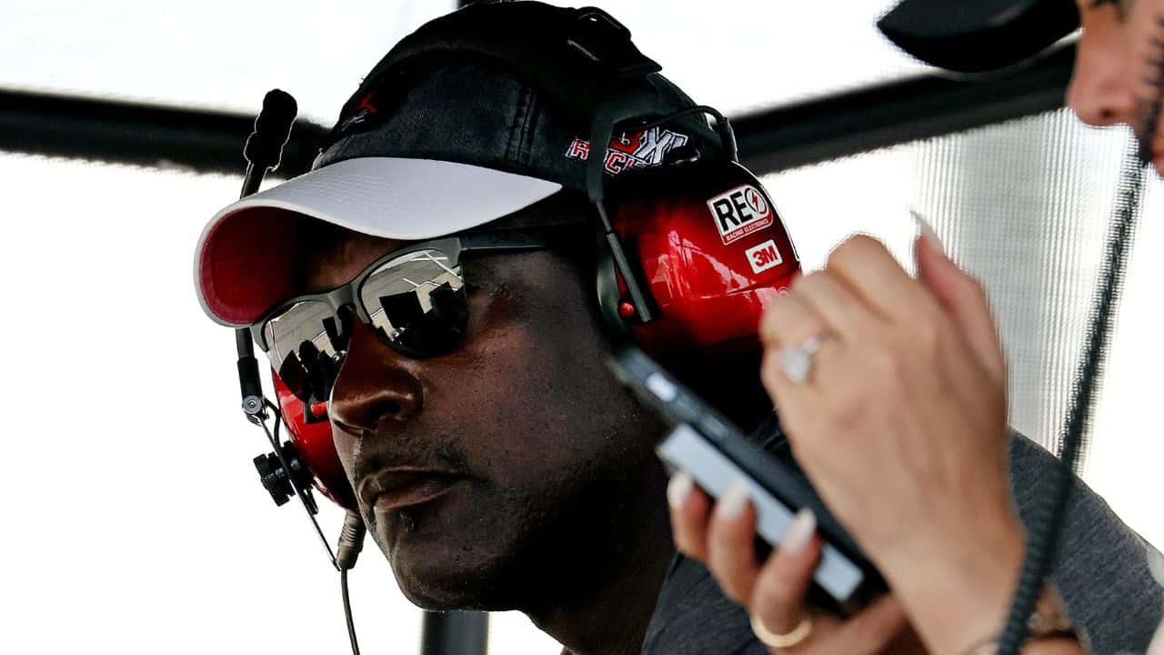 Befriending Michael Jordan 50 Years Ago, Adolph Shiver’s $50,000 Crime ...