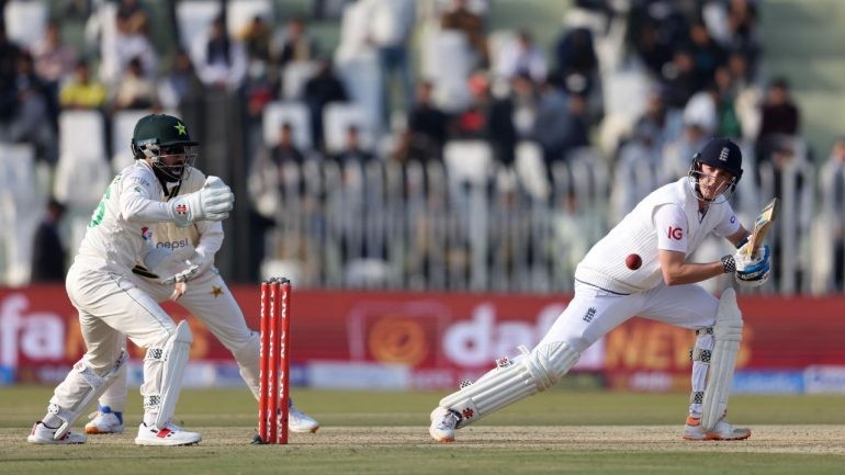 Most boundaries in a Test innings: Highest number of 4s and 6s in a ...