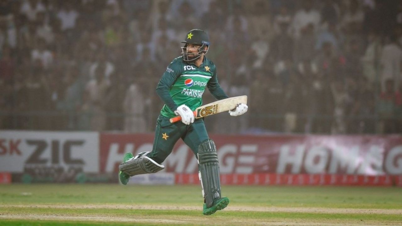 Why is Shadab Khan not playing today's 1st ODI between Pakistan and New ...