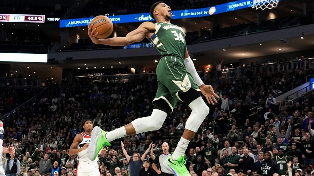 Giannis Antetokounmpo Logged his Career-High 55 Points in $120 "Previous Gen" Nike Sneakers ...