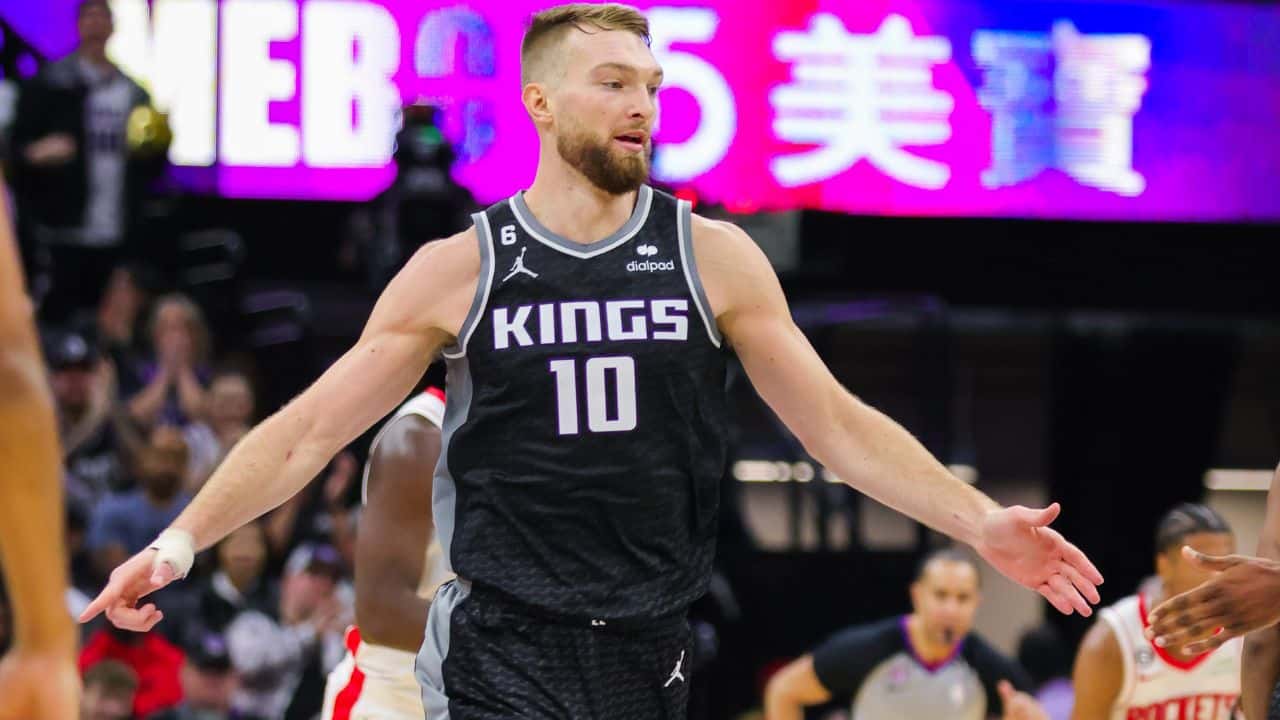 Domantas Sabonis Joins Larry Bird and Wilt Chamberlain in Elite Players ...