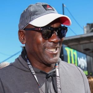 Michael Jordan was as a "Fun Guy" Before he Became the Ruthless ...