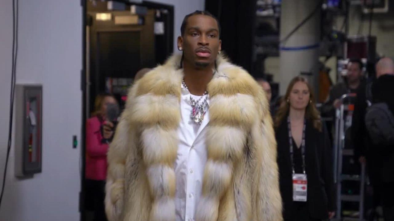 Shai Gilgeous-Alexander Asks for More Money While Wearing a Fur Coat ...