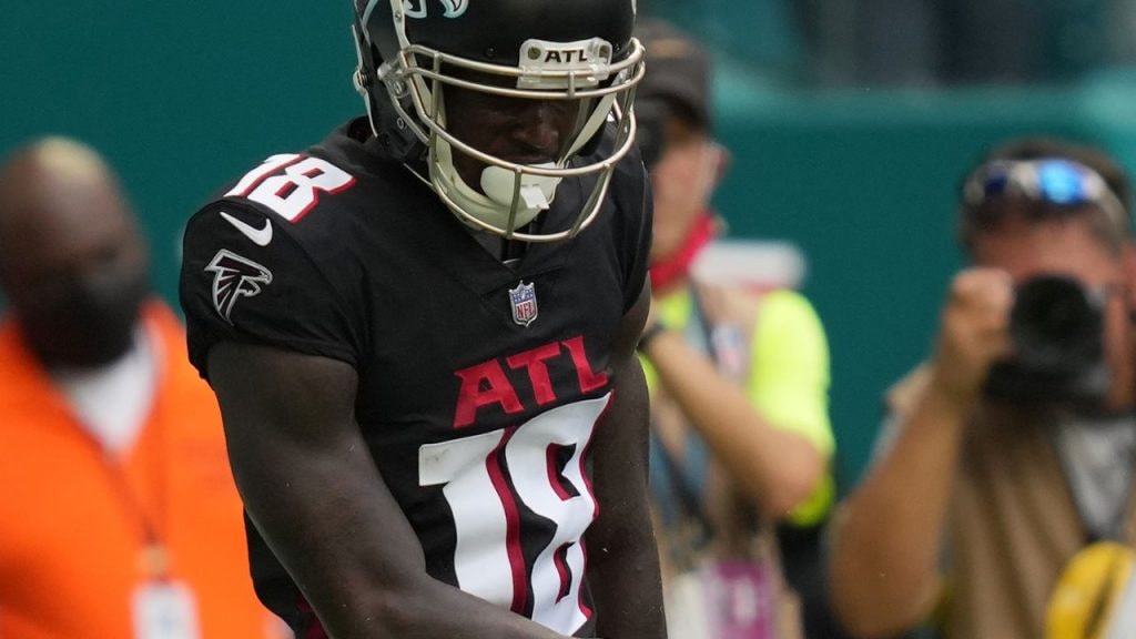 Calvin Ridley Contract: Former Falcons Star Calvin Ridley Applies for ...