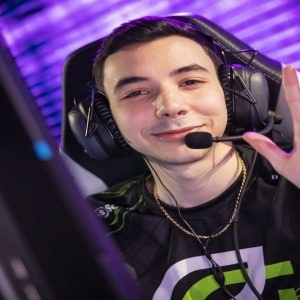 NRG Crashies Valorant Settings (2023): Crosshair, Configuration ...