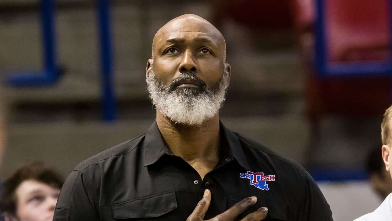 "I Don't Care": Karl Malone's Frustrated Response to Constant ...