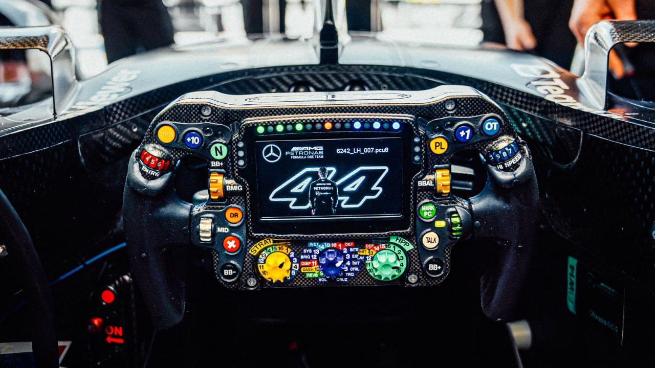 F1 Steering Wheel: How Does Lewis Hamilton's Formula 1 Steering Wheel ...