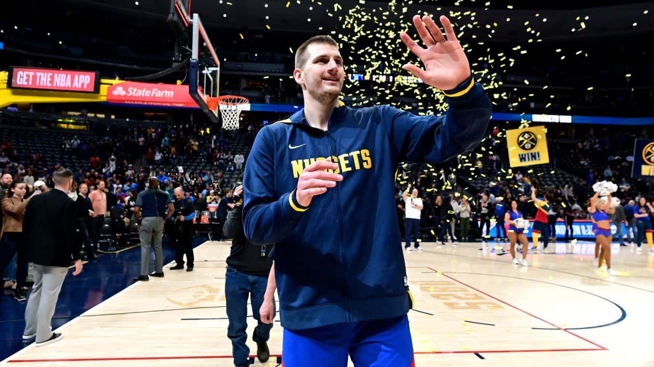 “It’s Impossible to Guard Nikola Jokic”: The Joker Gets Ultimate Praise ...
