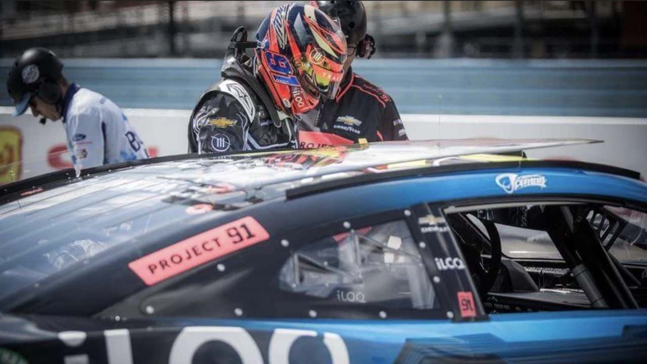 Kimi Raikkonen Returns to Nascar at COTA for the Cup Series Race - The ...