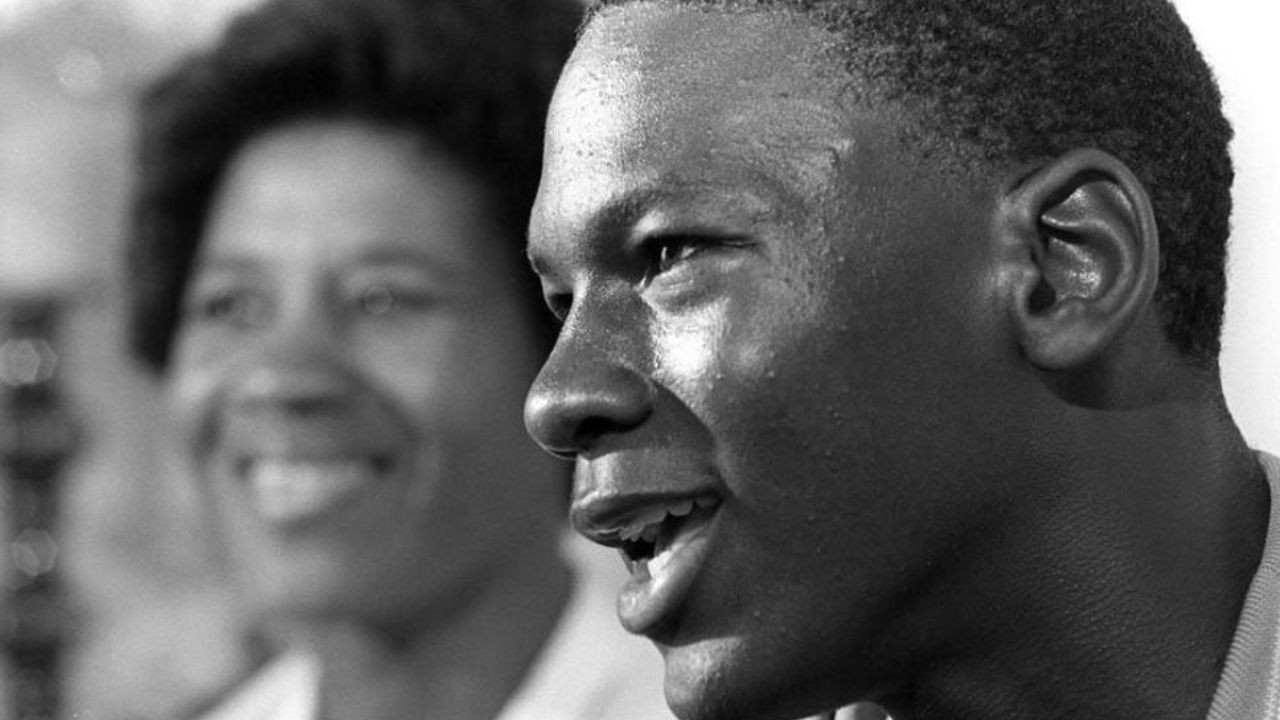 $2 Billion Worth Michael Jordan's Gambling Addiction Started When He ...