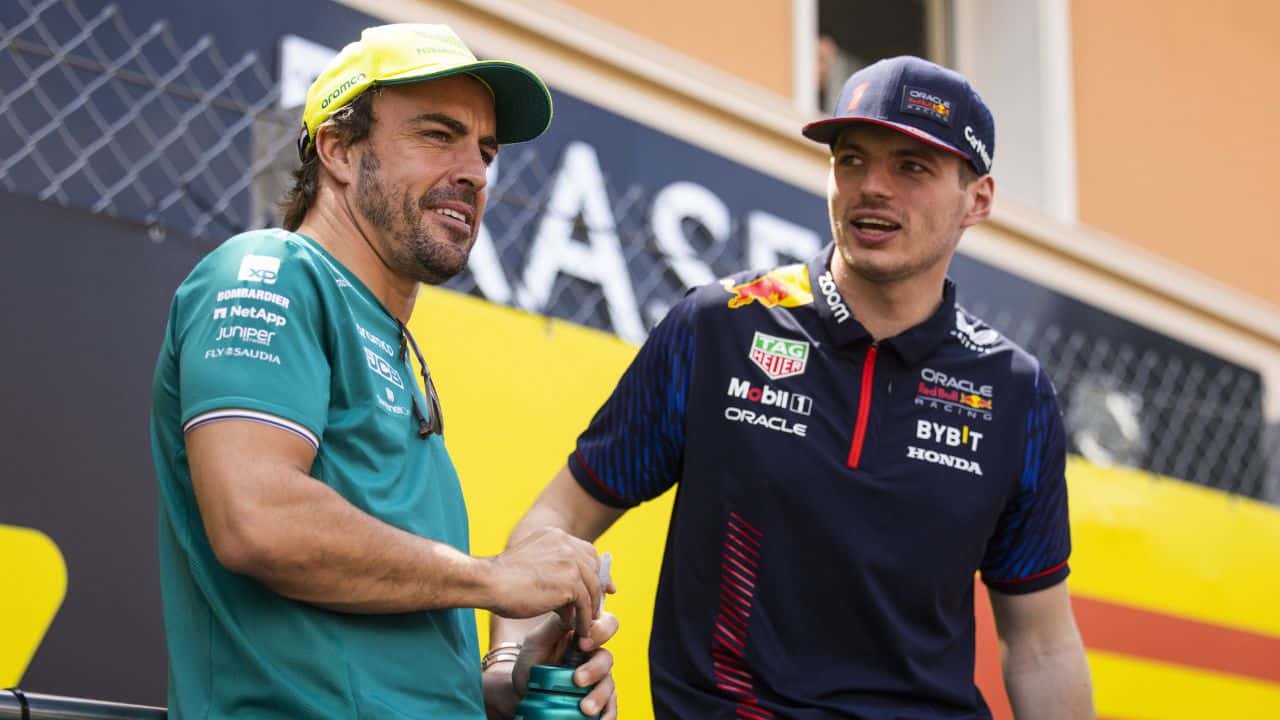 Max Verstappen Invites Fernando Alonso to His $16,000,000 House To Have ...