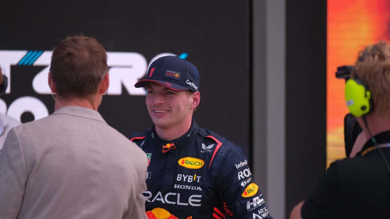 'I Have No ****ing DRS': Max Verstappen Reveals a Hilarious 'DRS' Gift ...