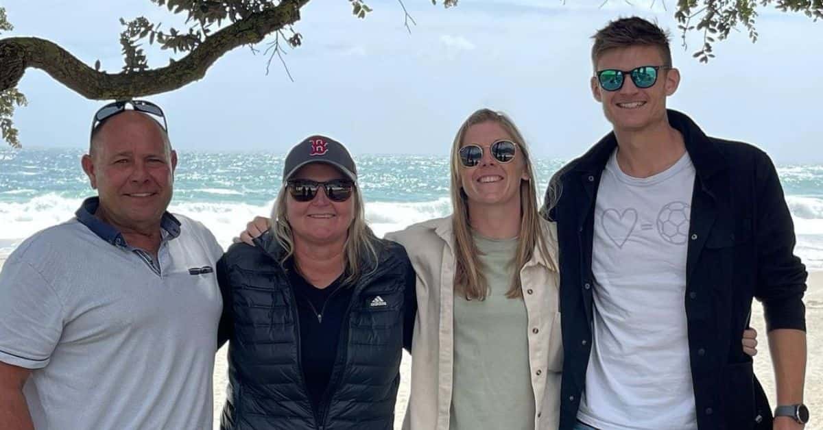 Heather Knight Family: All We Know About England Captain's Partner ...