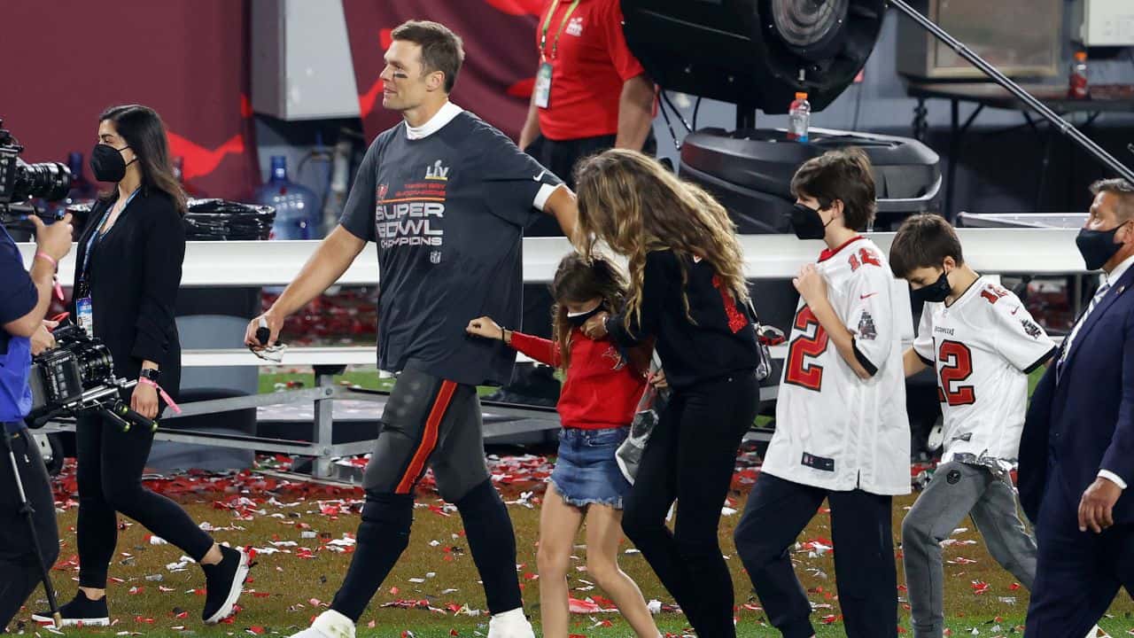 "World's Best Dad": Tom Brady's Emotional Father's Day Message, With a ...