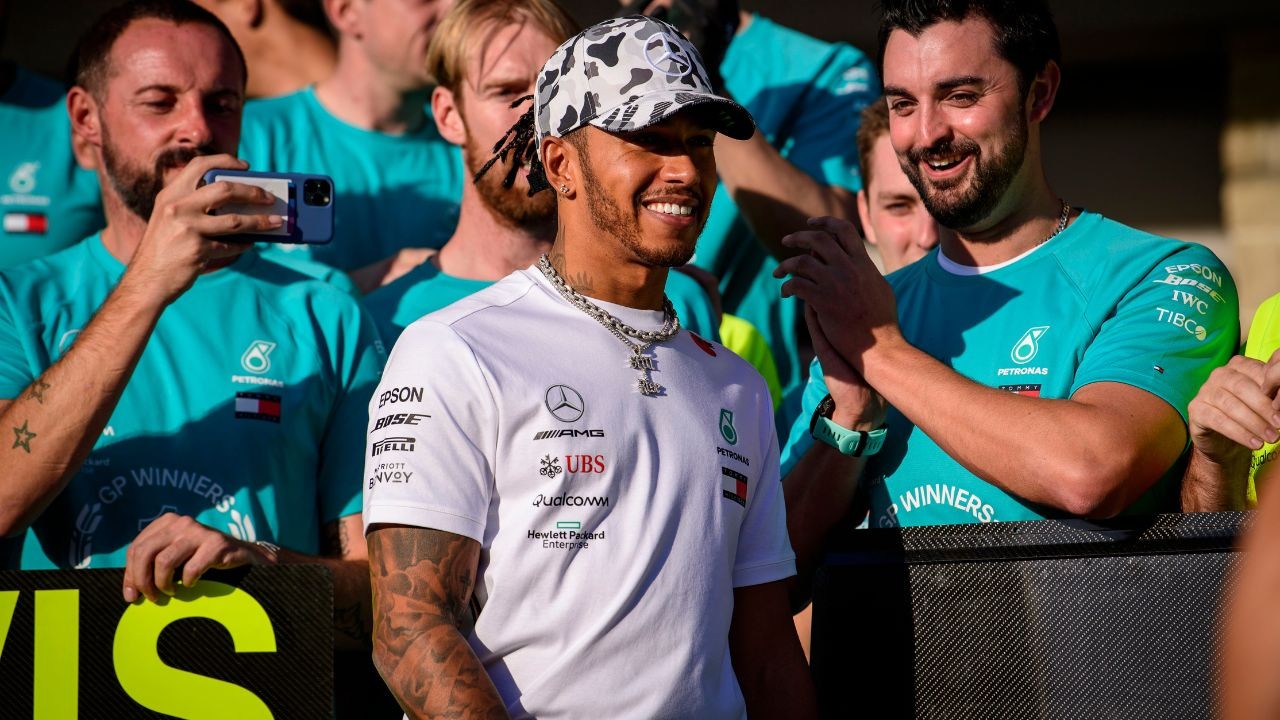 Lewis Hamilton and Toto Wolff to Finally Put an End to Rumored $49,000,000 Contract Negotiations ...