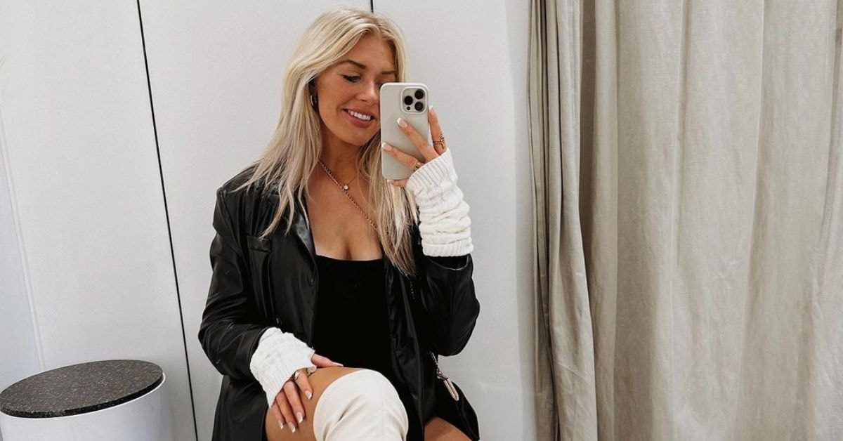 Sarah Glenn Husband Name: Is English Spinner Married? - The SportsRush