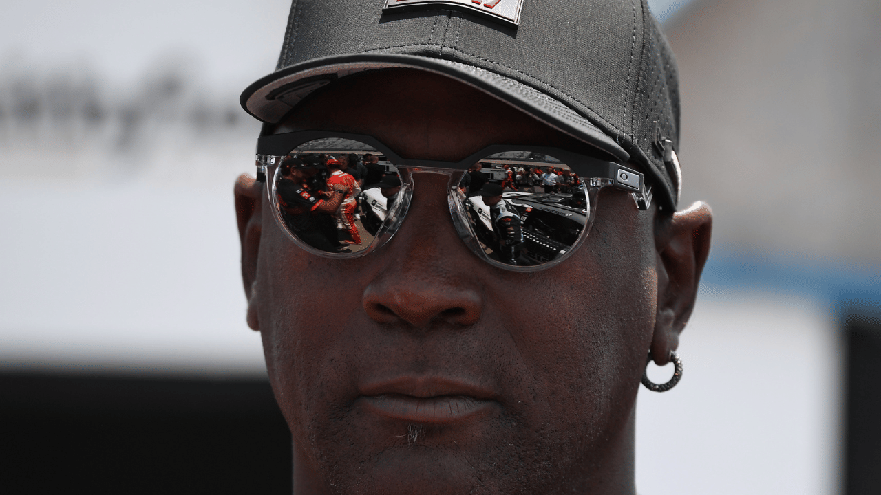 Michael Jordan's Decision in the Early 20s to Confer With $113 Billion ...