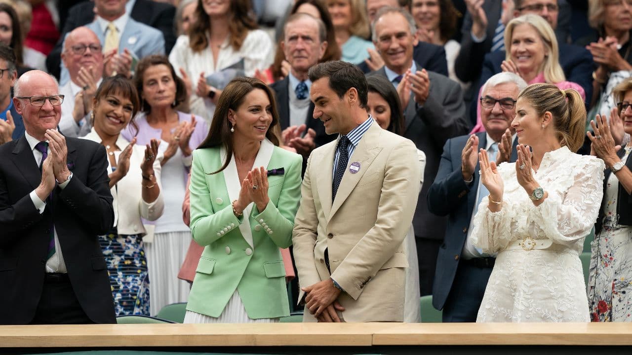 What Does Roger Federer's Sister Do? Netizens Intrigued After Observing ...