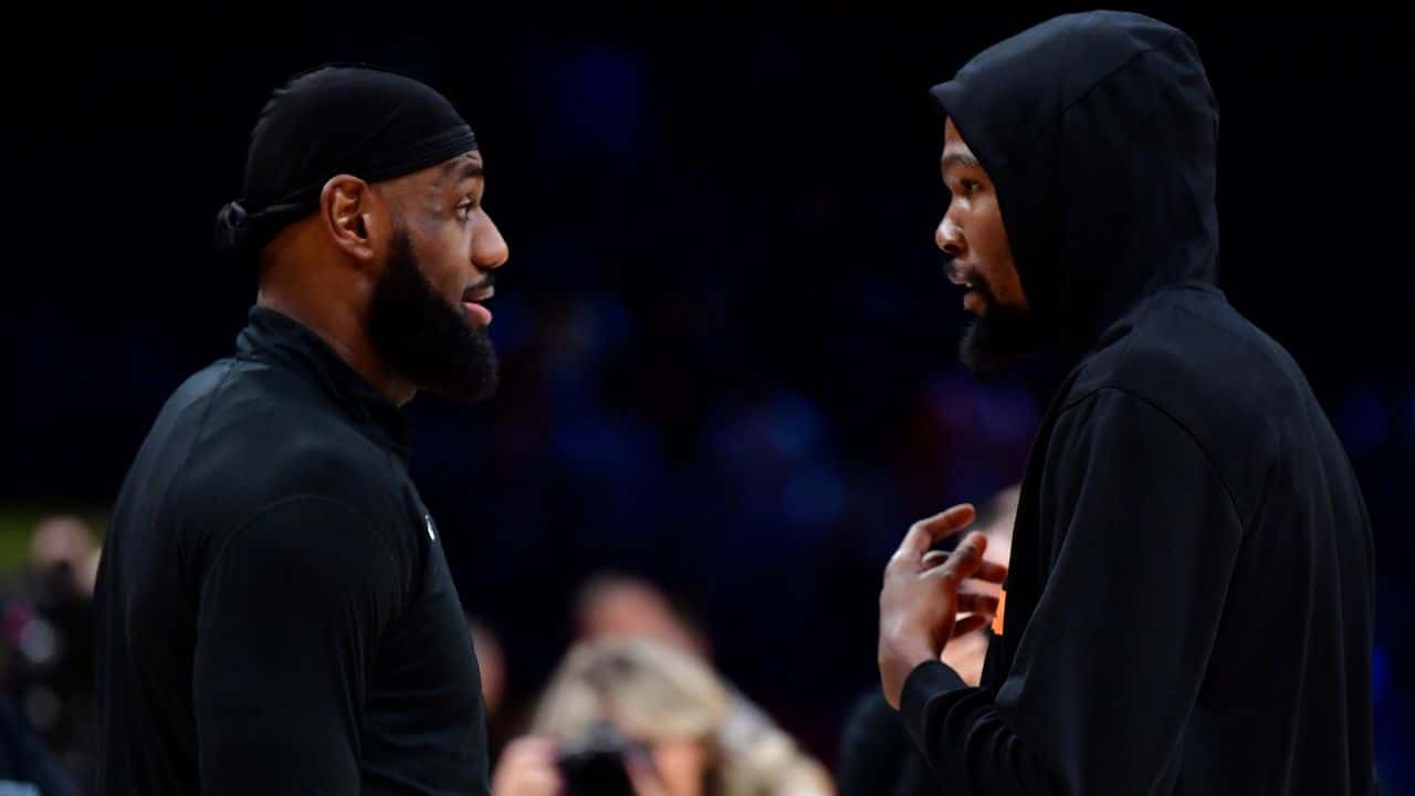 "The $400,000,000 Club": LeBron James and Kevin Durant Tower over NBA ...
