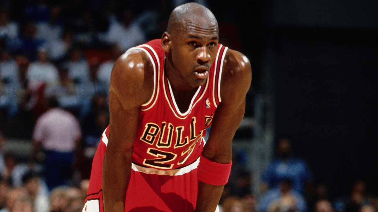 Michael Jordan’s Shocking Loss in 1v1 Game vs $7,890,000 Worth ...